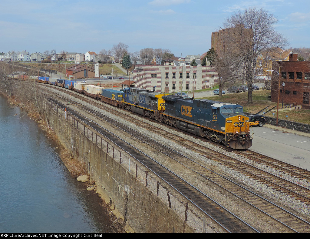 CSX 275 and 458